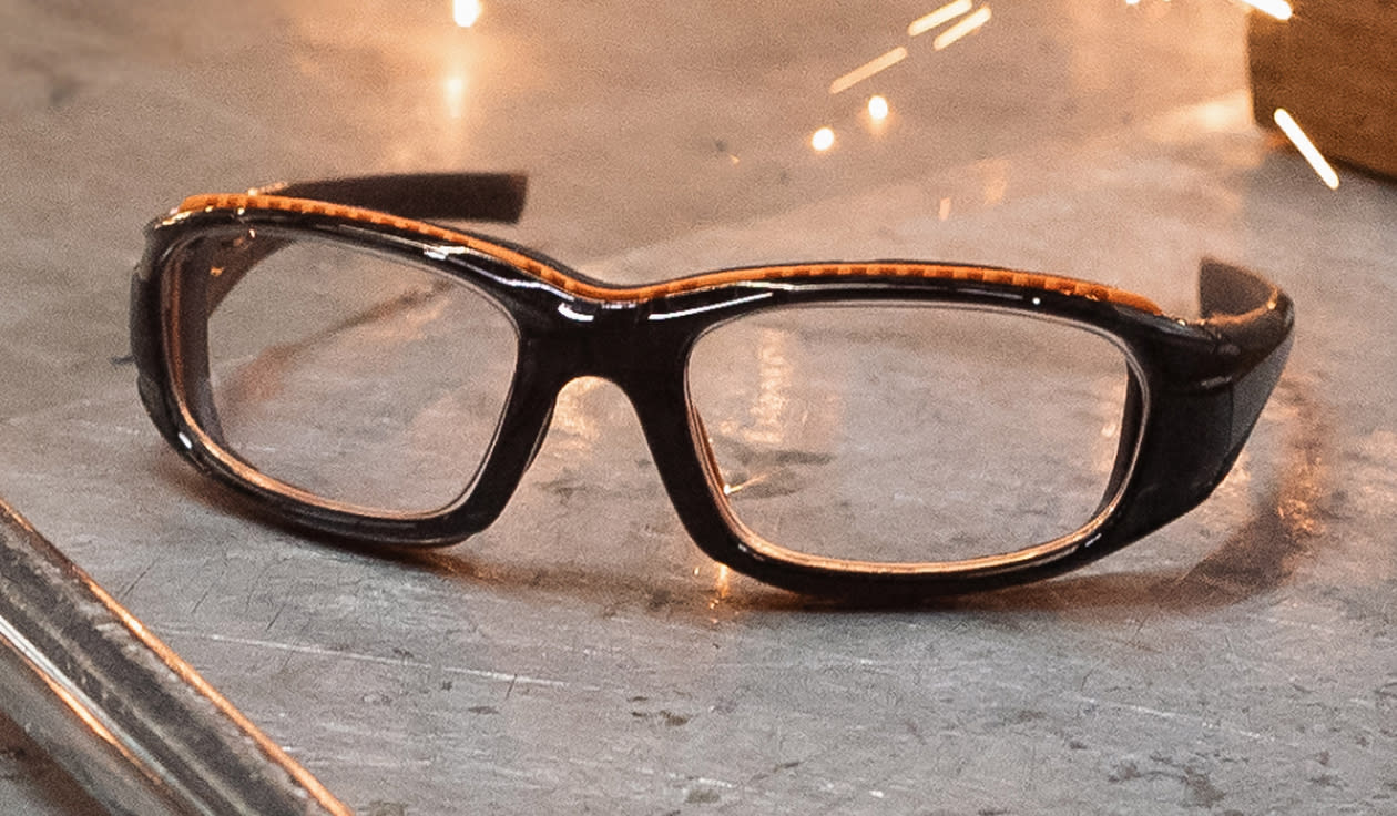 Sports Glasses, Sunglasses & Goggles | GlassesUSA.com