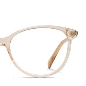 The Gucci GG0550O is part of the brand's ultra light collection ...